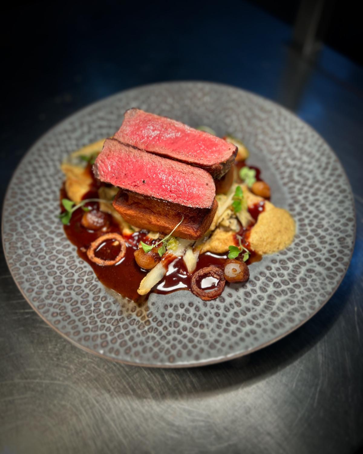 Three Mariners pub in Oare | Dining